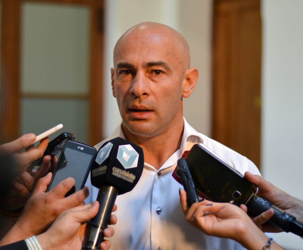 Massoni: “Vivas se confundió” | El Comodorense