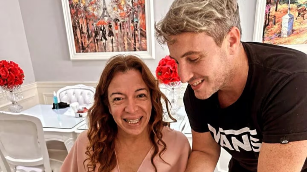 La primera foto de Lizy Tagliani junto a Sebastián Nebot y su hijo ...